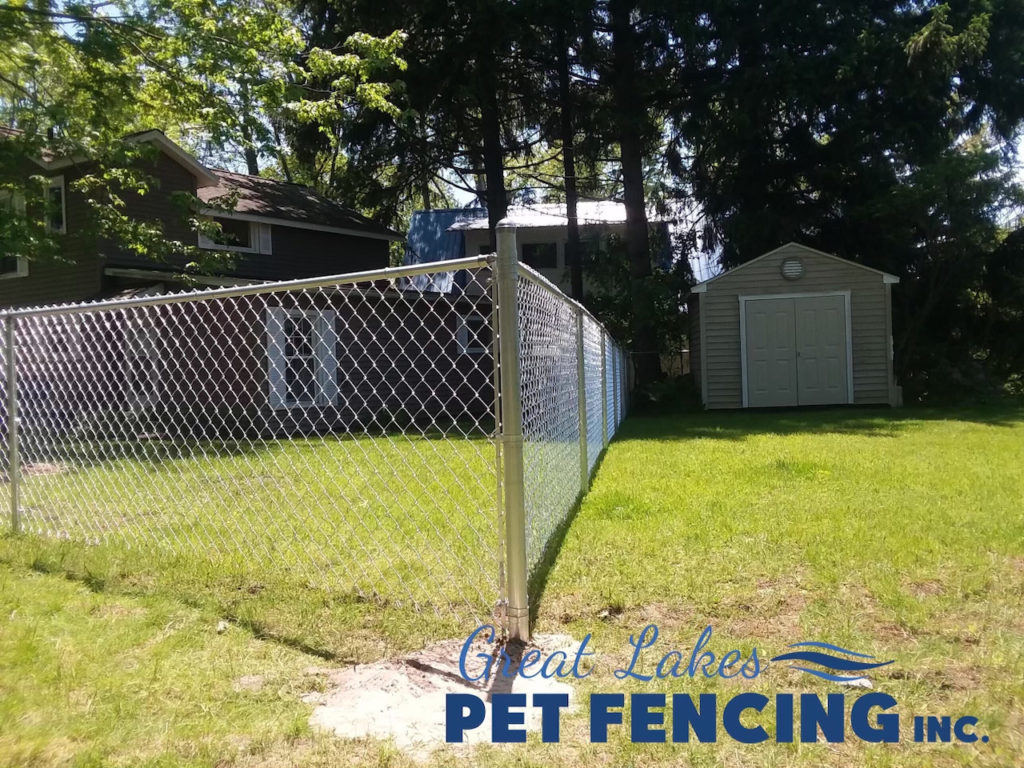 Residential Chain Link Fencing - Great Lakes Fencing Inc